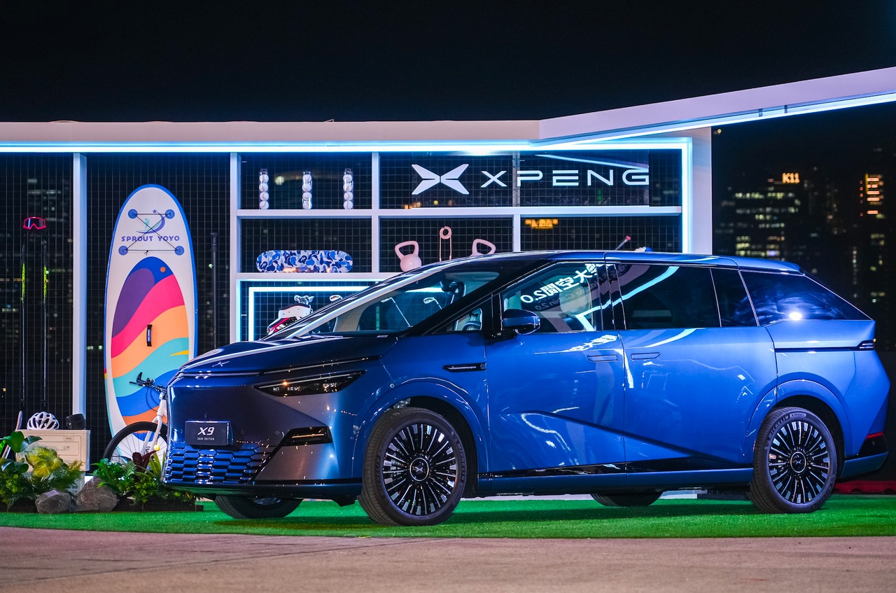 XPENG Perkenalkan Strategi AI Tech Tree dan Luncurkan Flagship 2025 XPENG X9: Mobilitas Cerdas ...